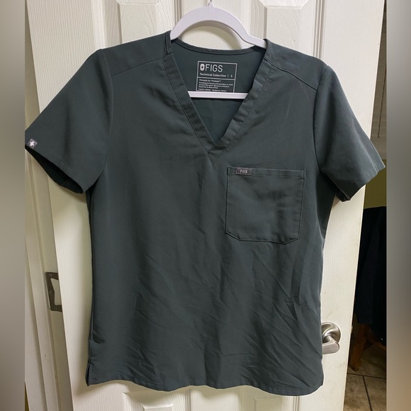 Figs | Tops | Figs Scrub Top | Poshmark